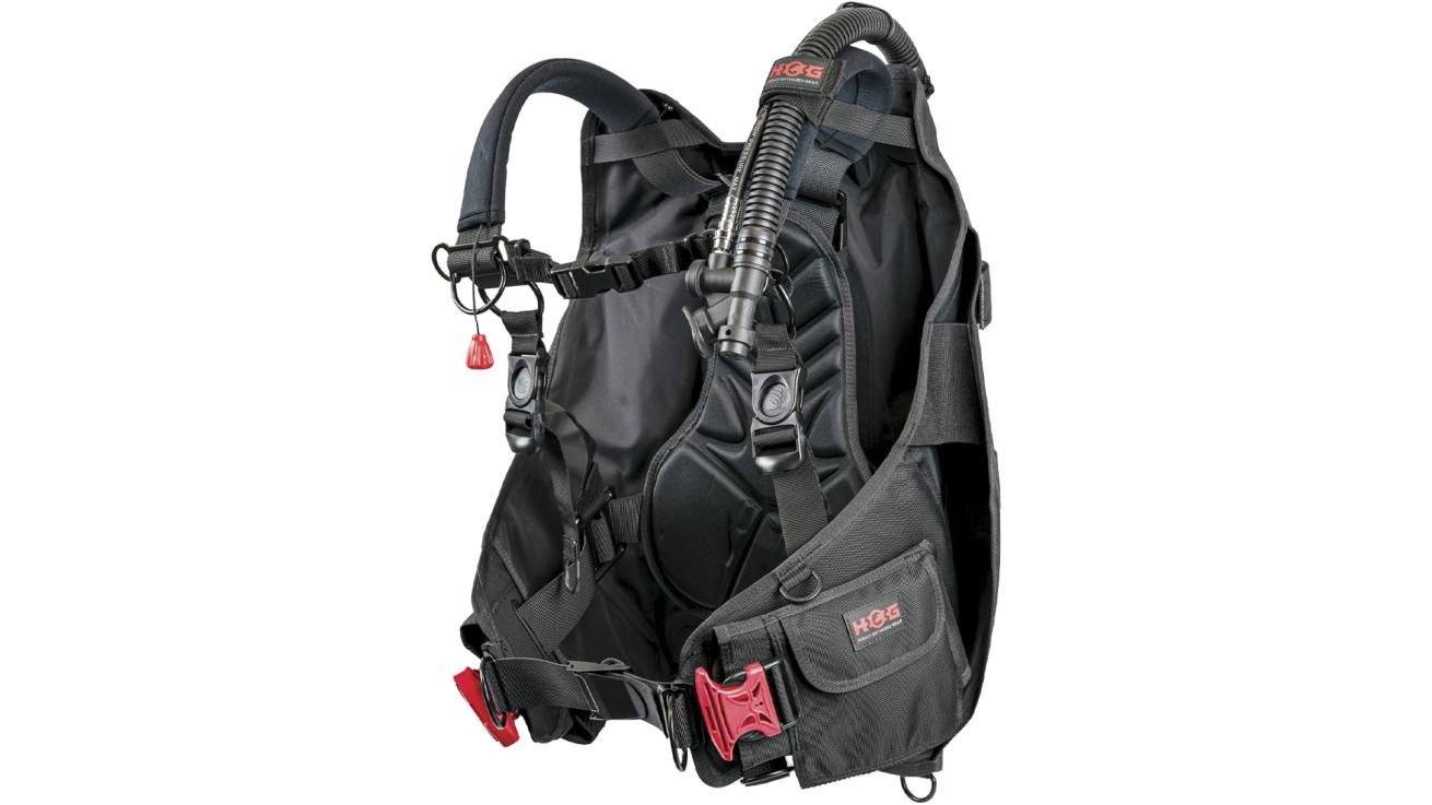 9 Best BCDs for Beginner Divers | Scuba Diving